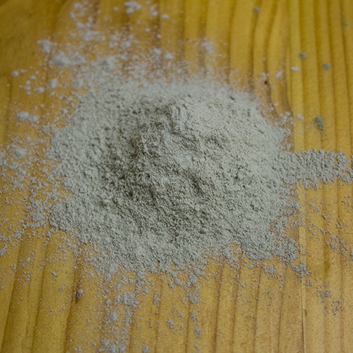 The Benefits of Bentonite Clay – Generation Bee