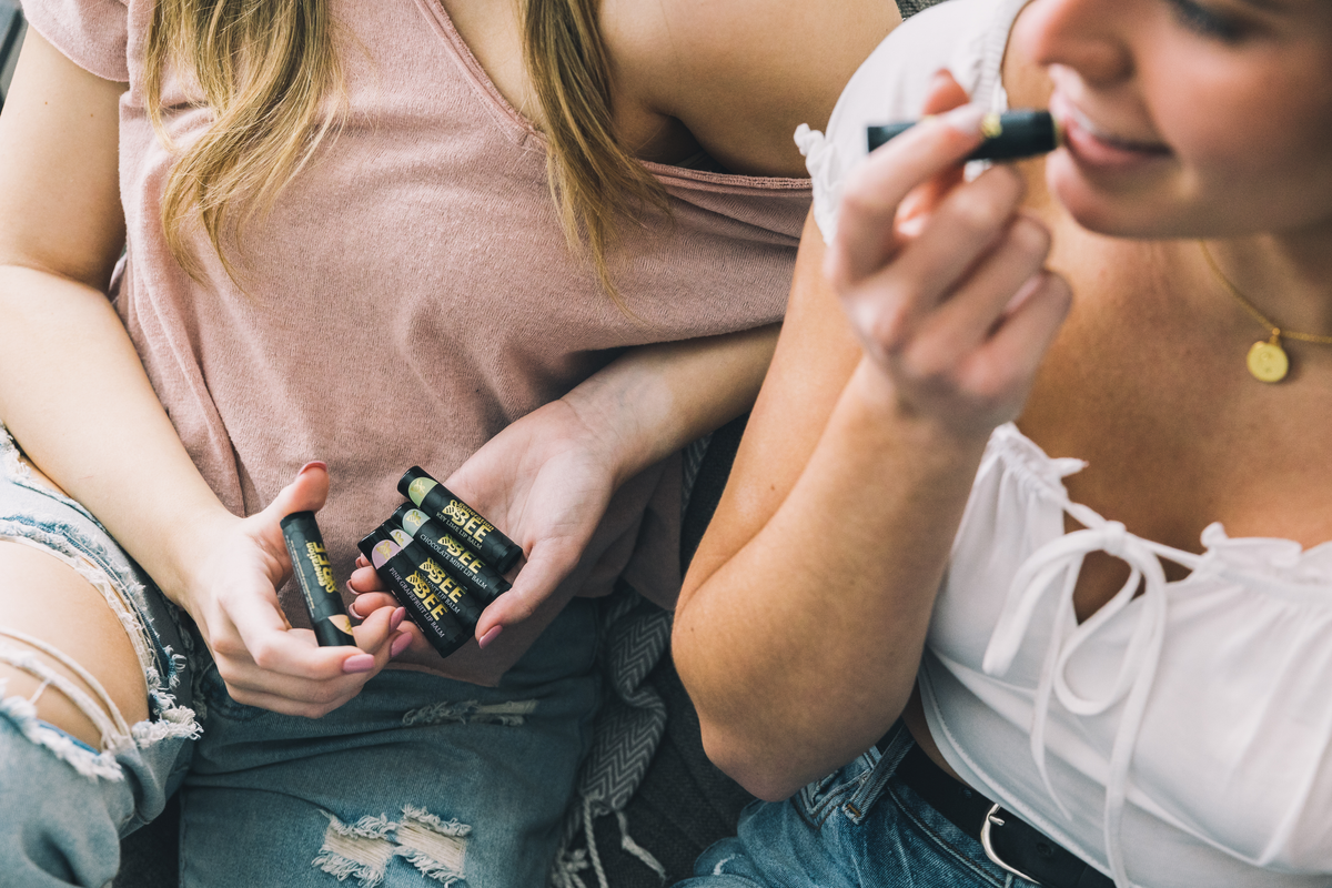 Lips – Generation Bee